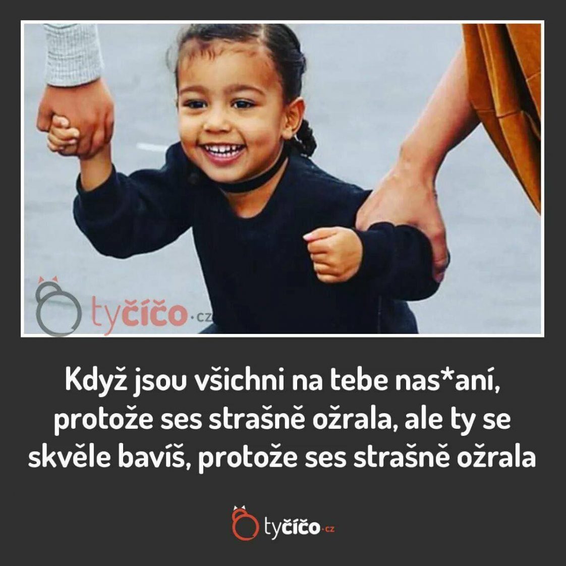 20+ Obrázkov: Všetko vtipné z internetu! #334 – ženy špekulantky vs. bežné ženy | Virálny výber